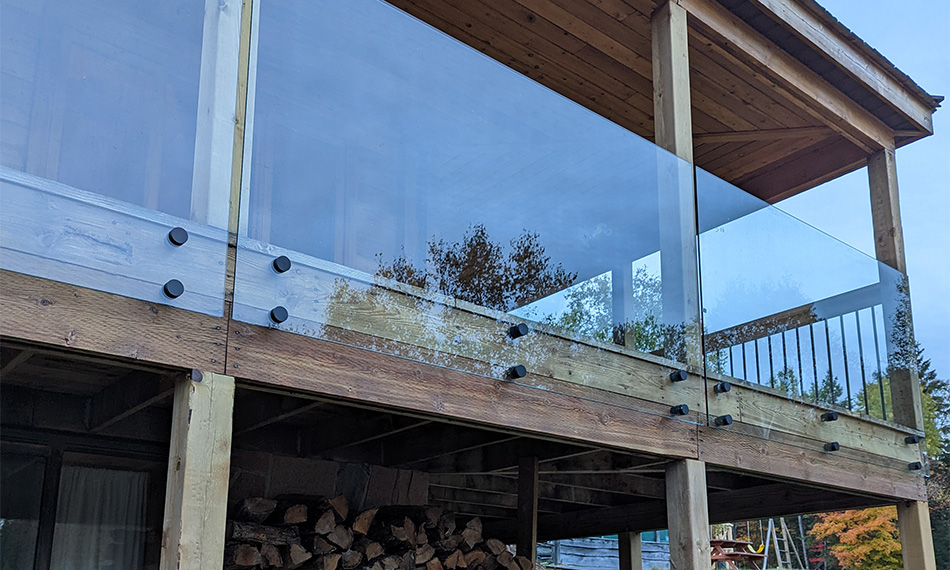 What is InvisiRail™? - InvisiRail™ Glass Railing System